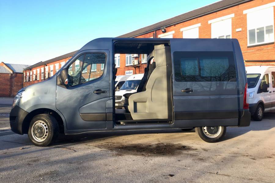 7-Seat Crew Vans For Hire | Far Beyond Driven